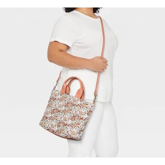 Universal Thread | Bags | Universal Thread Paxton Tote Handbag Purse ...